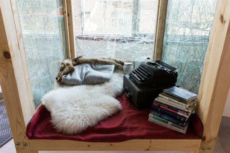 Let's Talk About the "Universal" (White, Male) Artist – Mn Artists